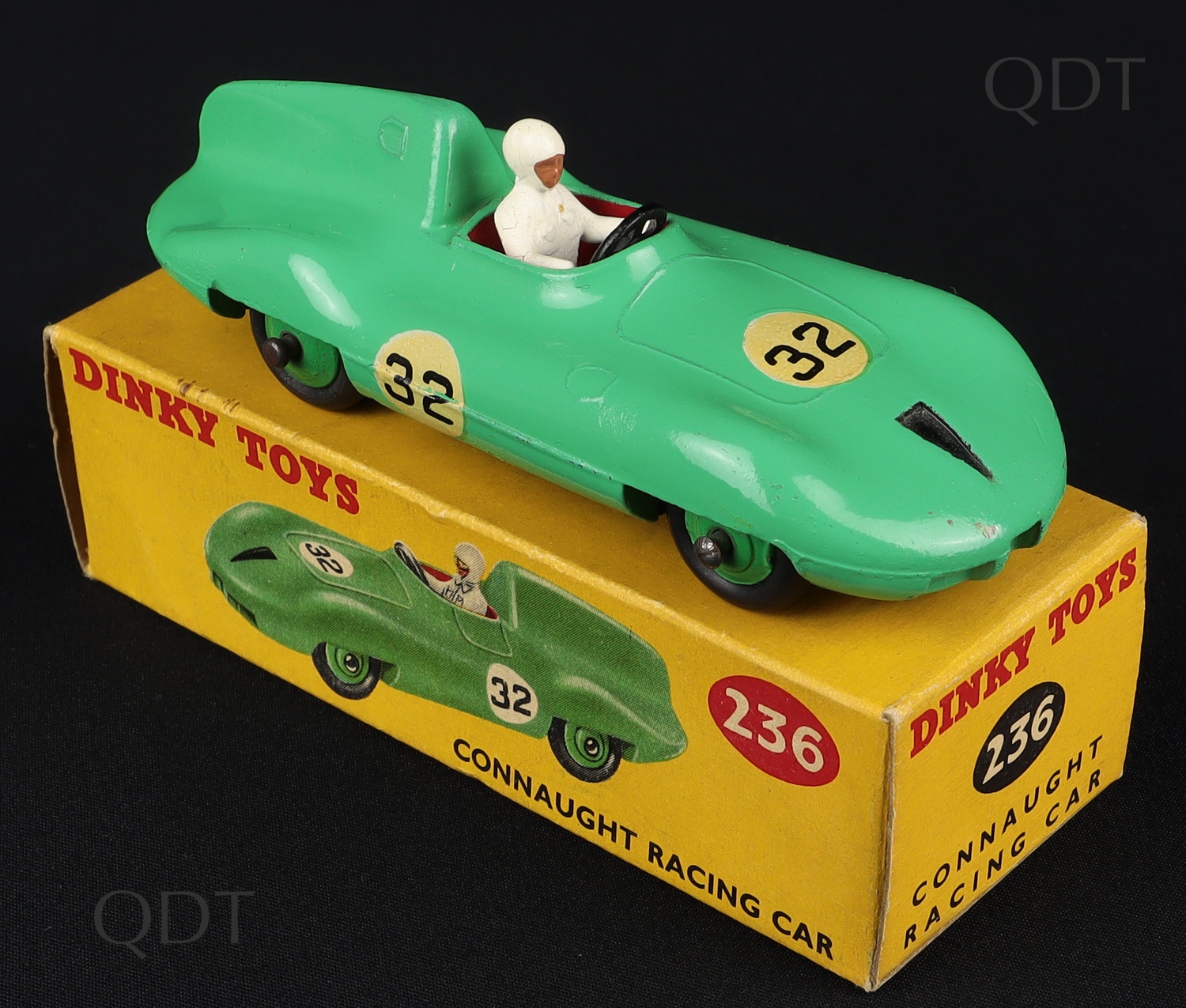 Dinky Toys 236 Connaught Racing Car - QDT