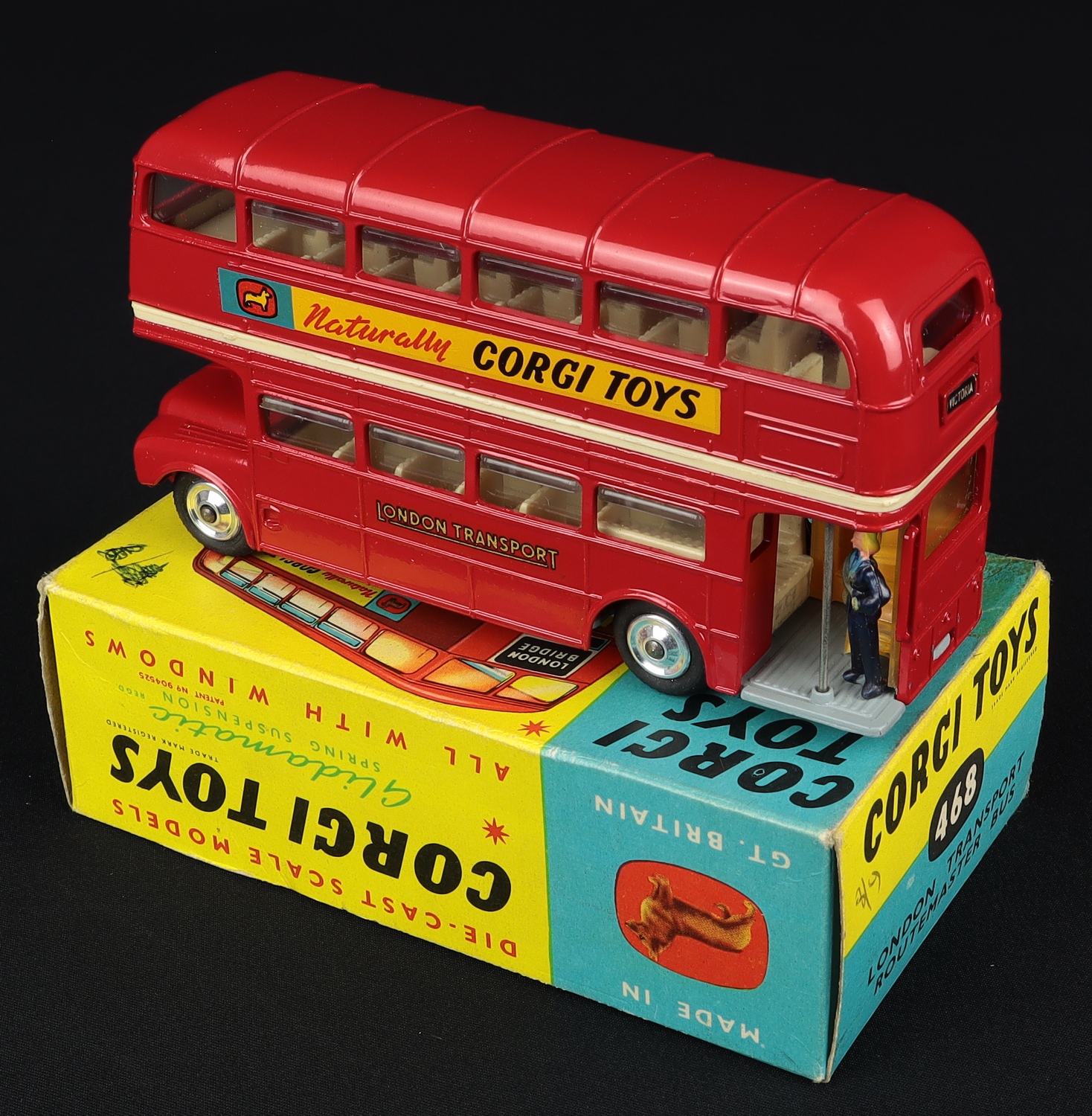 Corgi 468 London Transport Routemaster Bus "Naturally Corgi Toys" - QDT