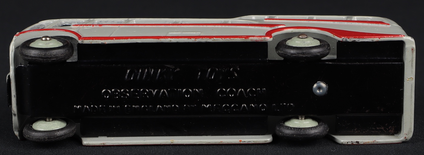 Dinky Toys 29F 280 Observation Coach - QDT