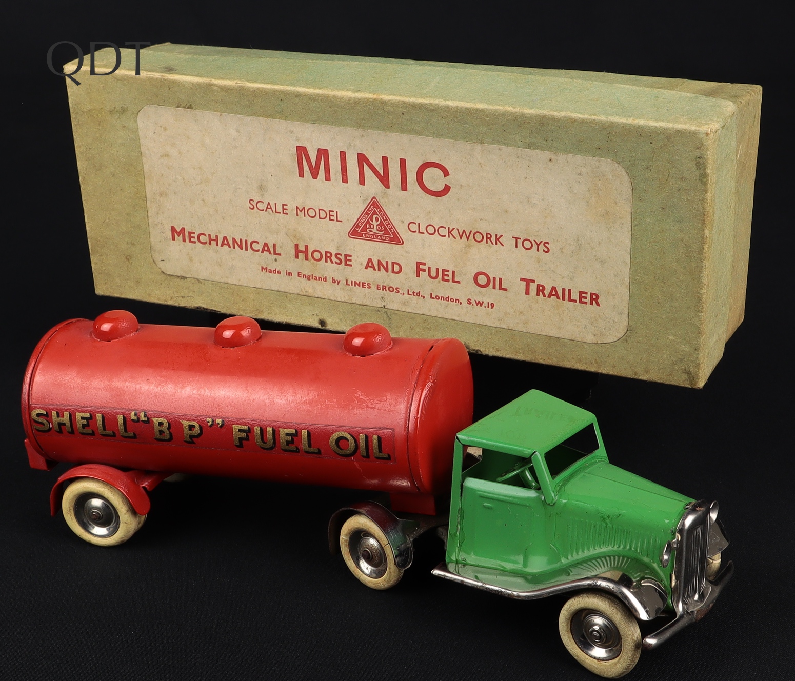 Tri-ang Minic Models 31M Mechanical Horse & SHELL BP Tanker - QDT