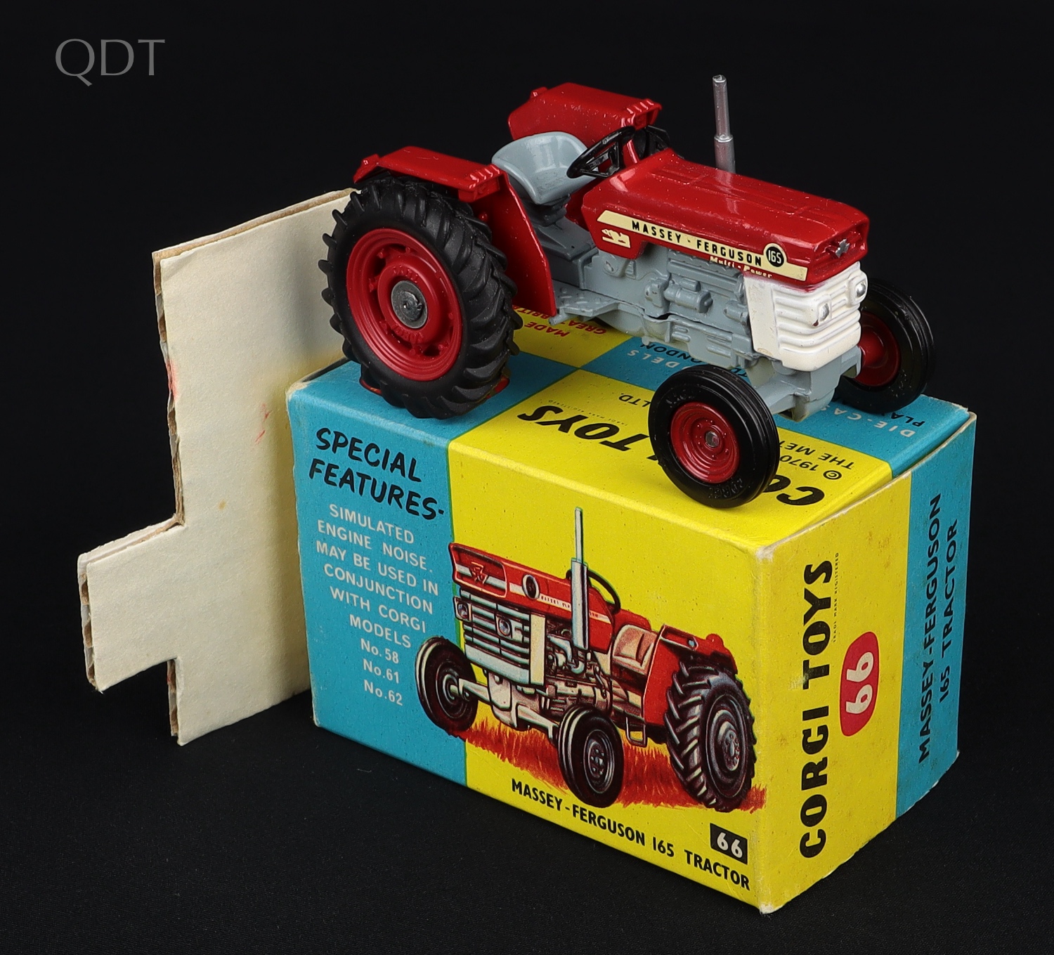 Corgi Toys 66 Massey Ferguson Tractor - QDT