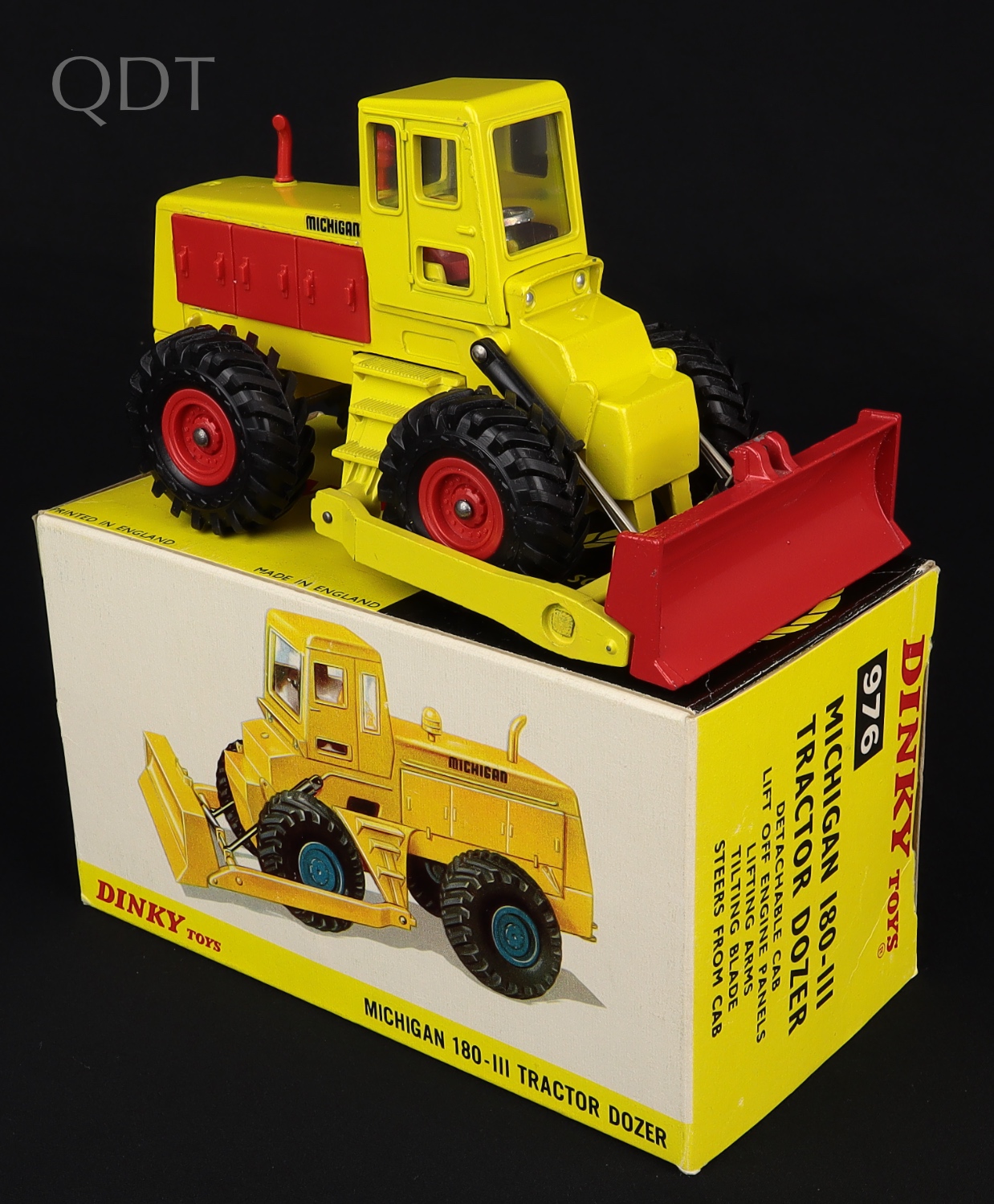 Dinky Toys 976 Michigan 180-III Tractor Dozer - QDT